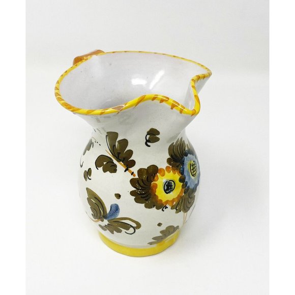Unmarked | Kitchen | Vintage Hand Painted White Yellow Floral Pinched ...